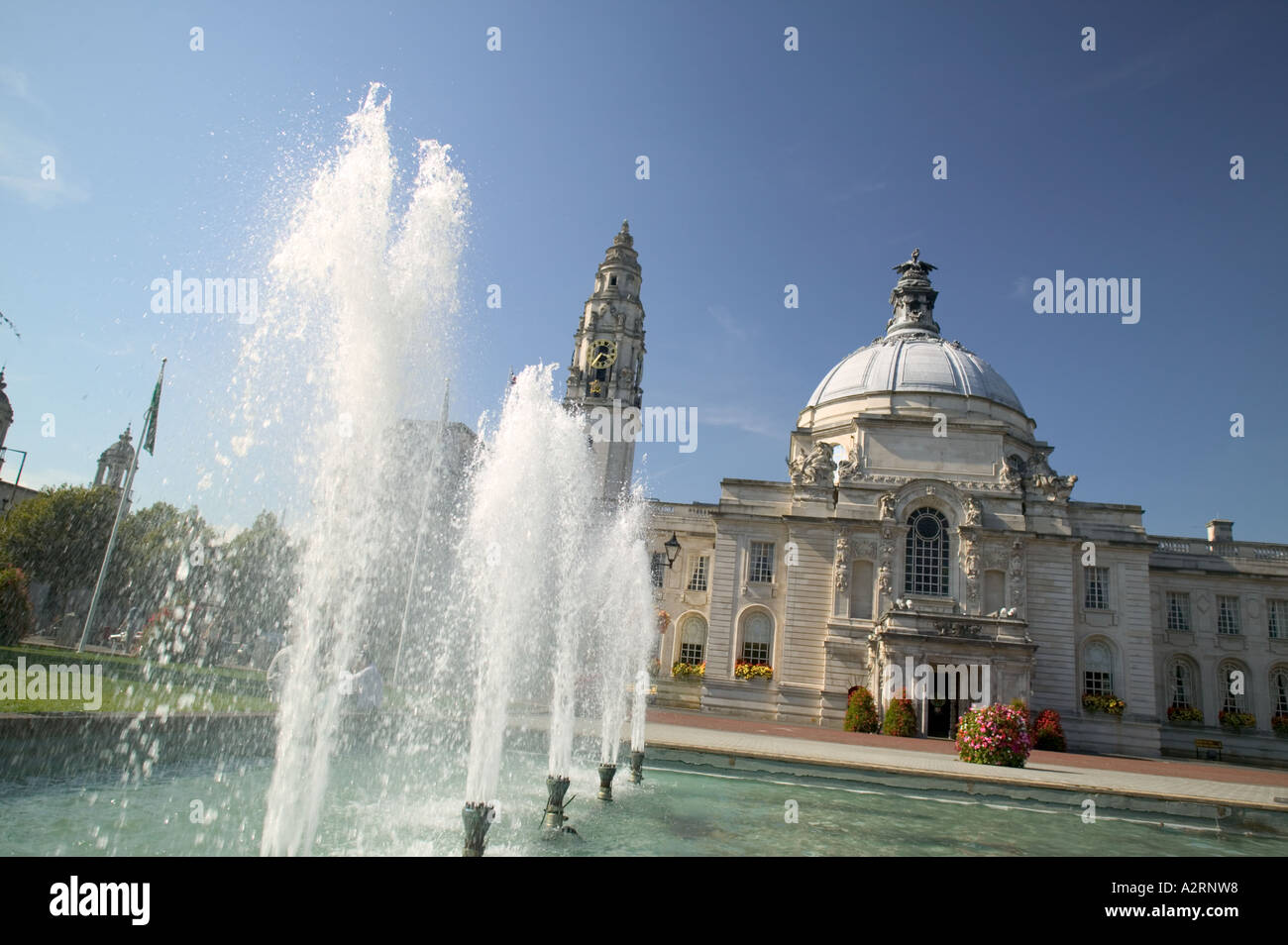 Cardiff city hall gardens hi-res stock photography and images - Alamy