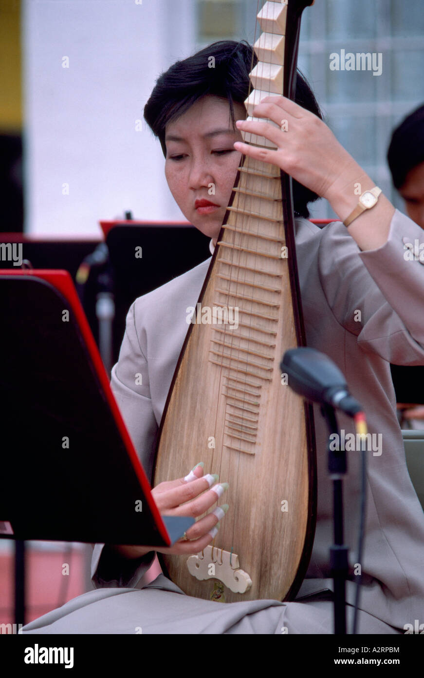 Pipa musician hi-res stock photography and images - Alamy