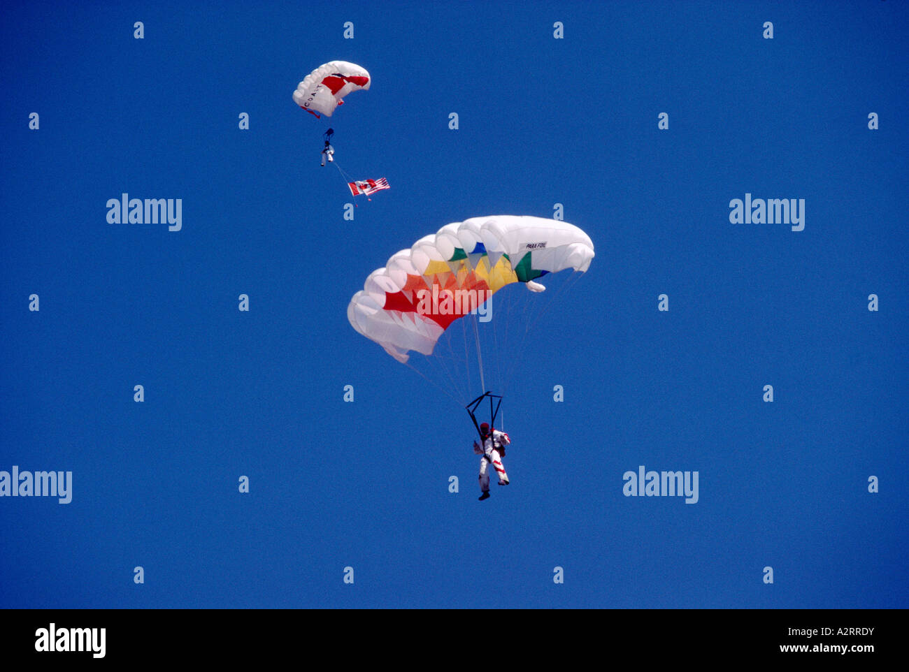 Skydiving formation hi-res stock photography and images - Alamy