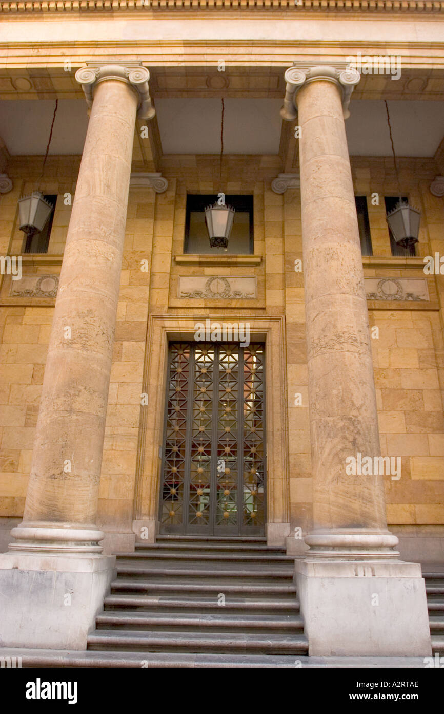 Classical building entrance Stock Photo - Alamy