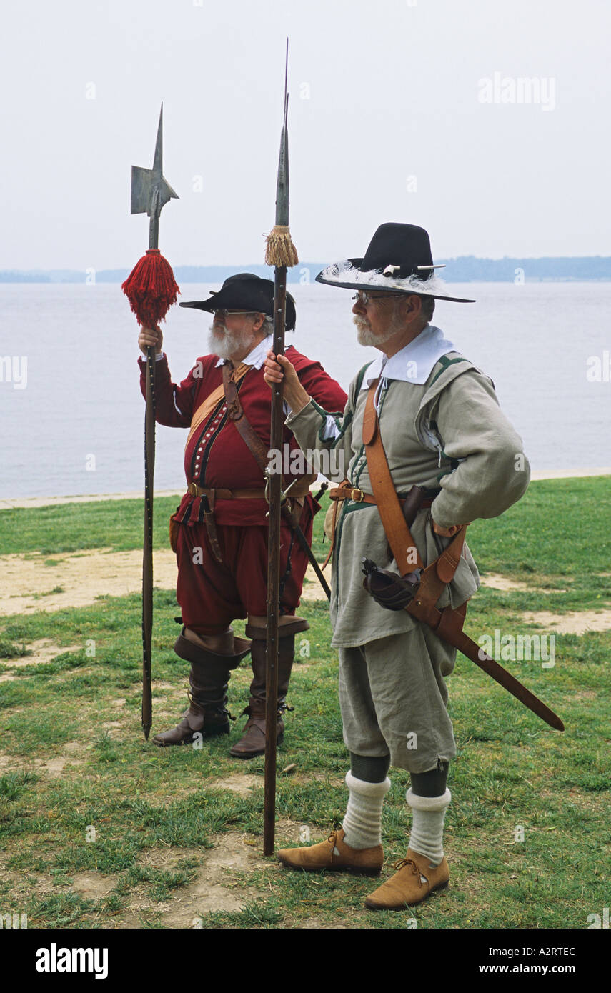 Jamestown settlement 1607 hi-res stock photography and images - Alamy