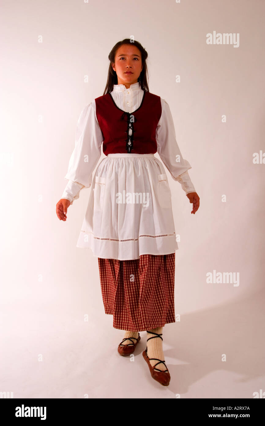 Young dancer with Basque traditional garb Stock Photo - Alamy