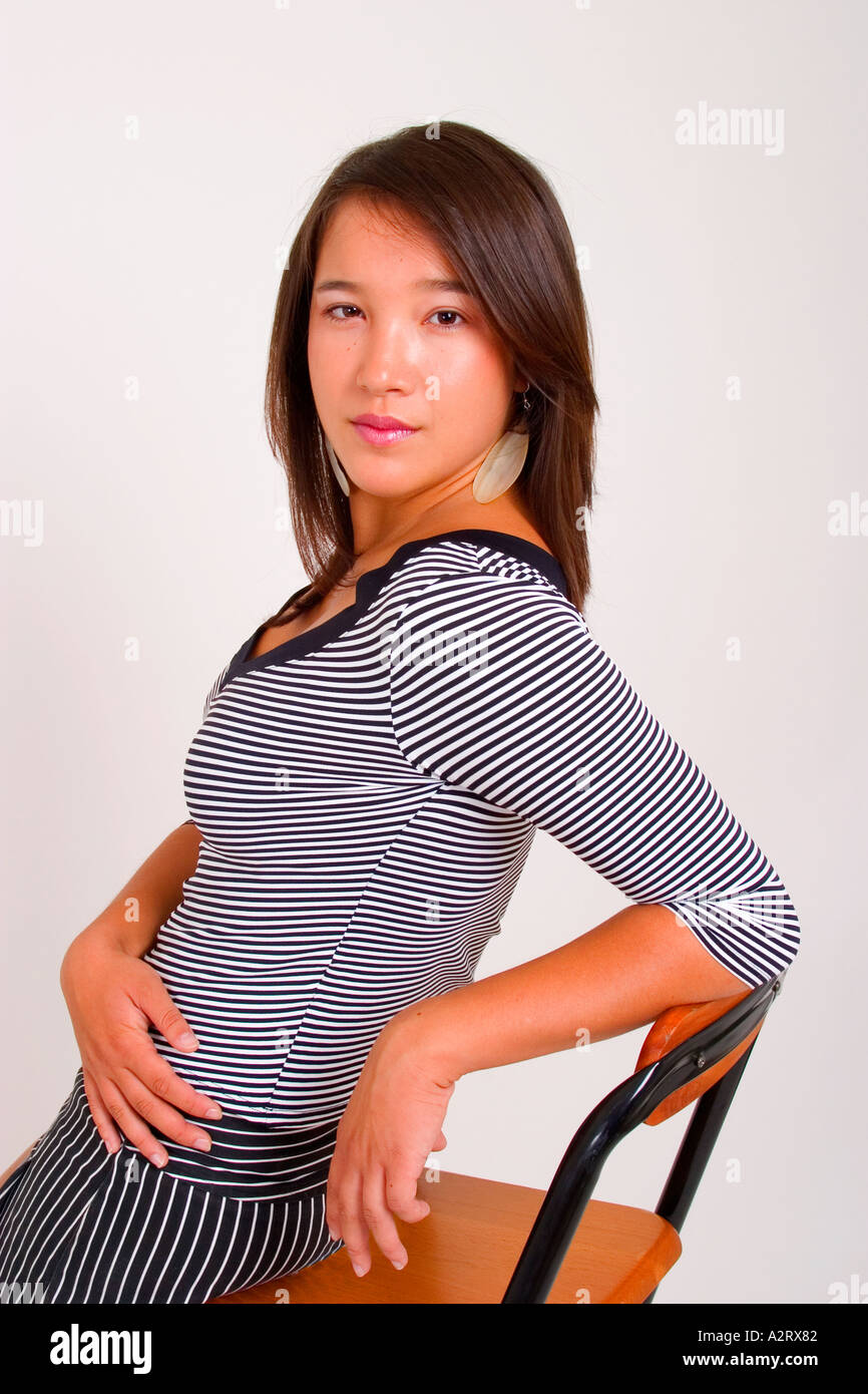 Reclining model hi-res stock photography and images - Alamy