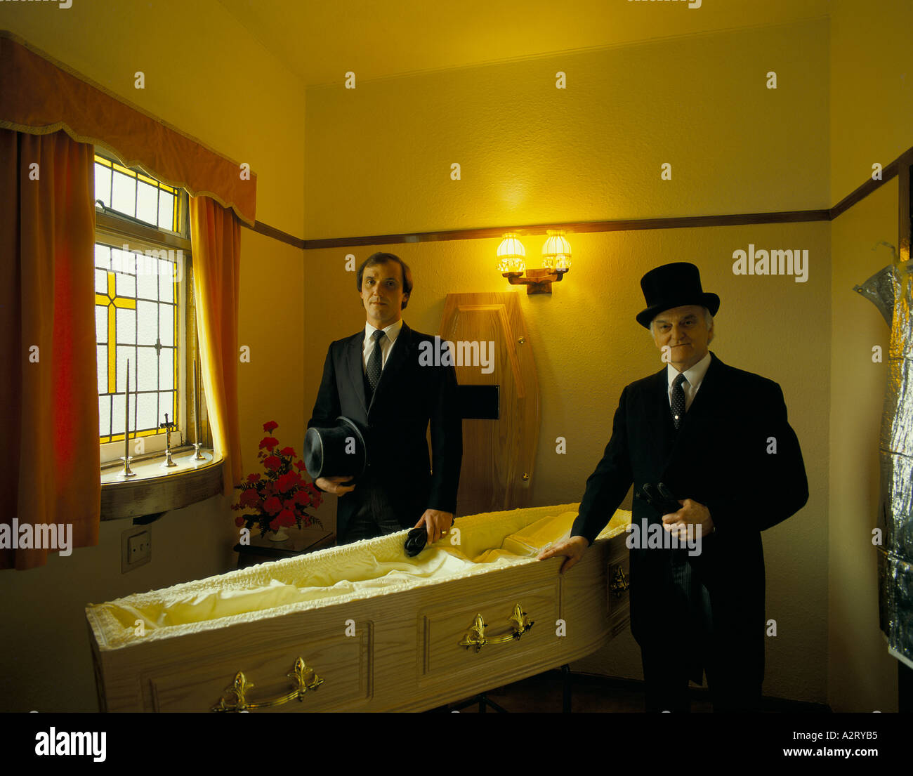 mr bonham mr york funeral directors howard hodgson funeral empire 1987 ...