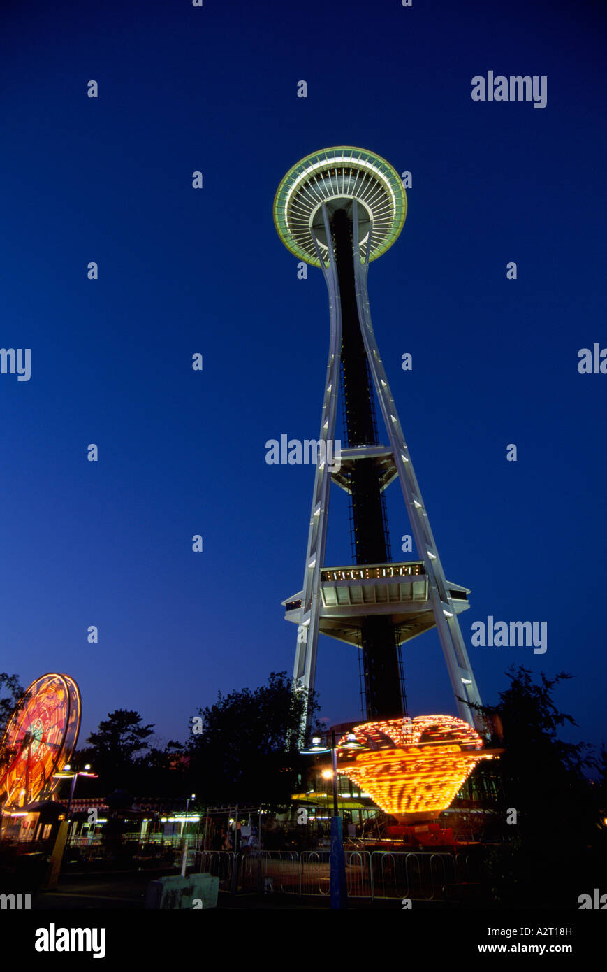 Towers with revolving restaurants hi-res stock photography and images ...