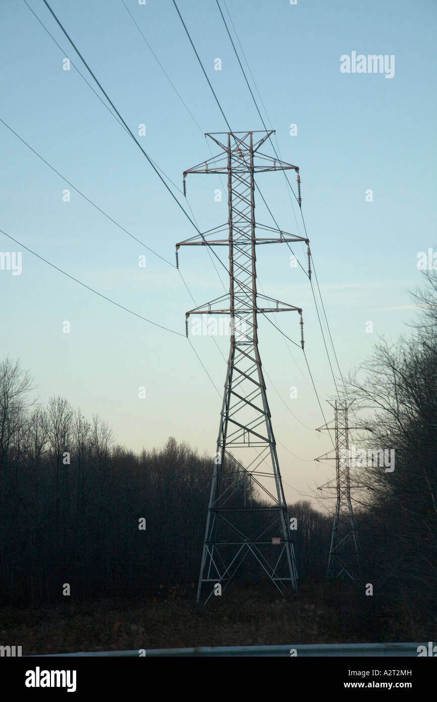 Electrical cables and new york hi-res stock photography and images - Alamy
