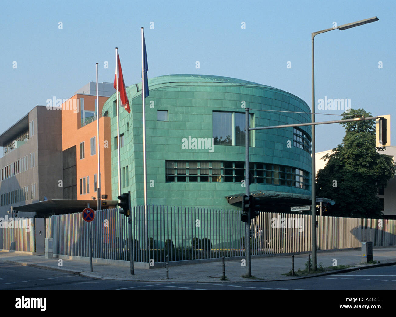 Osterreichische botschaft hi-res stock photography and images - Alamy