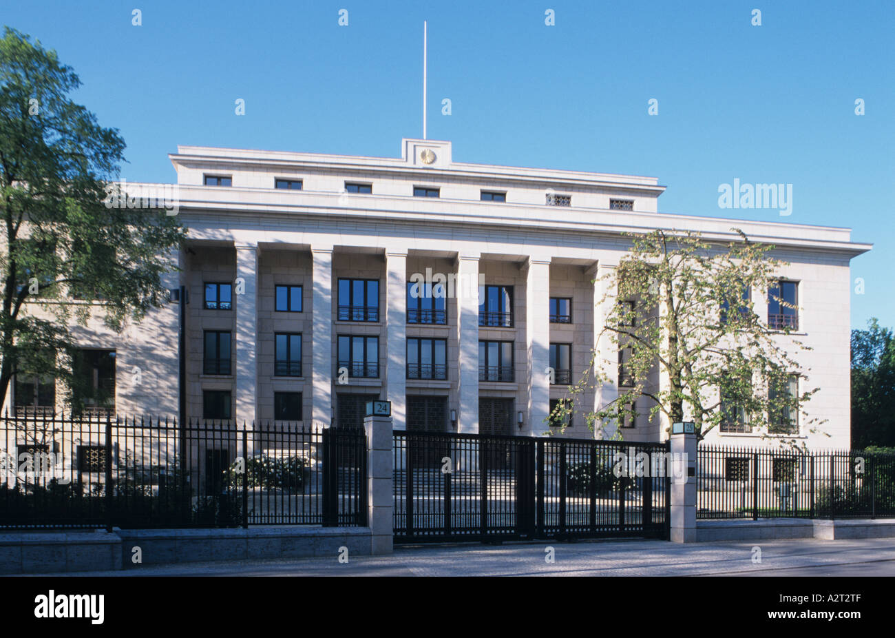 Japanese embassy europe hi-res stock photography and images - Alamy