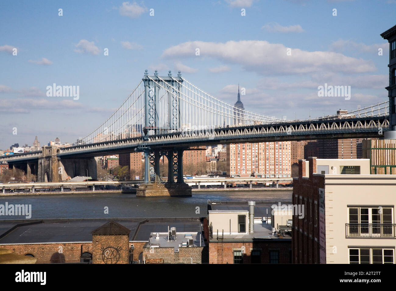 Manhattan Bridge and the Empire State Building seen from Brooklyn ...
