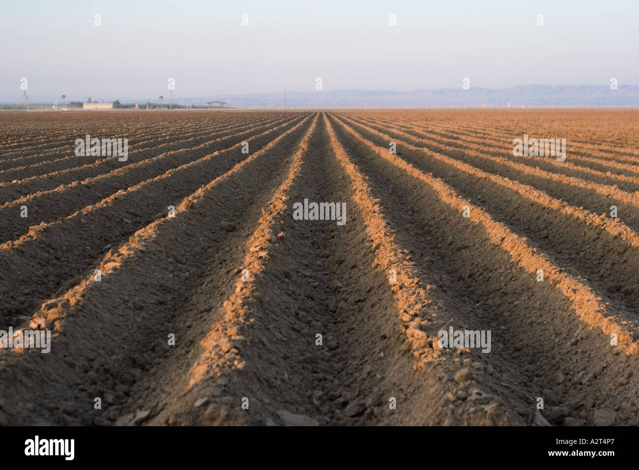 Tilled soil texture hi-res stock photography and images - Alamy
