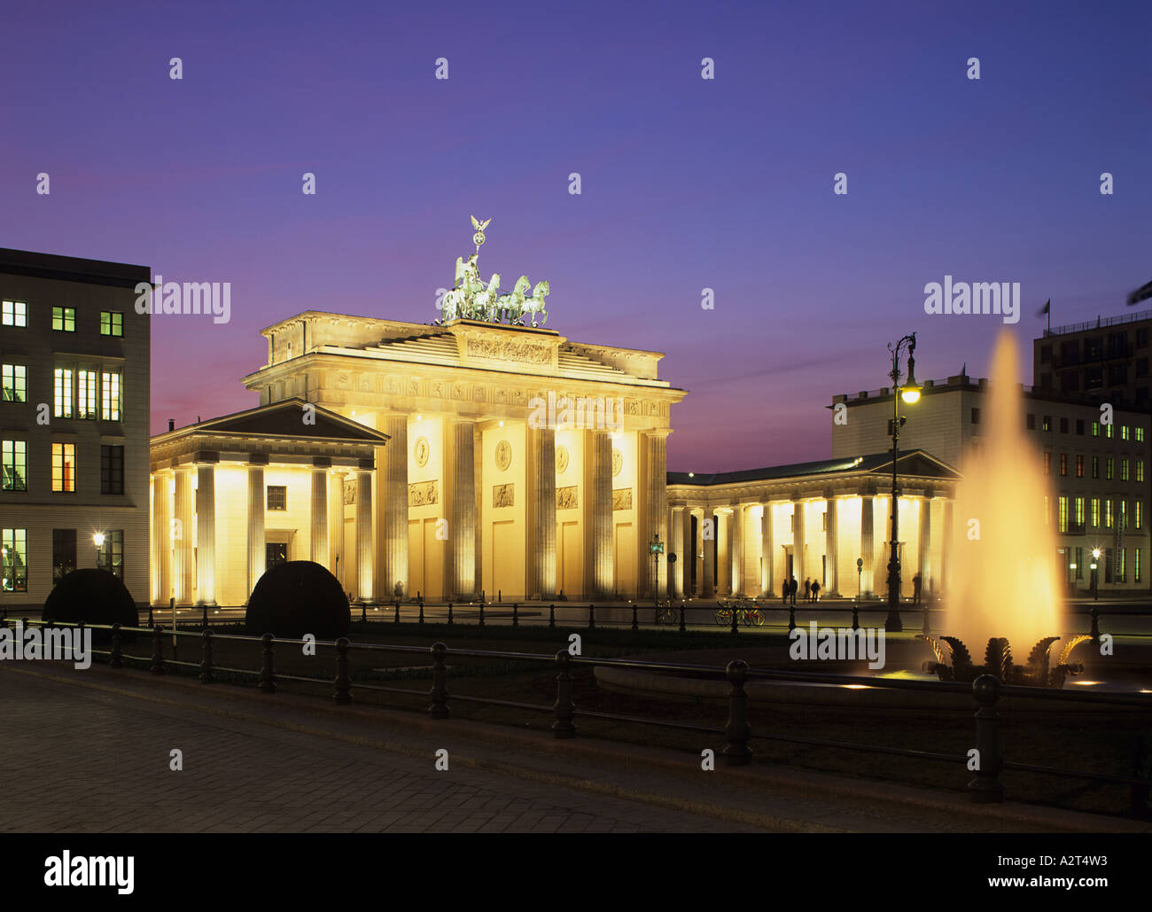 Europa Europe Germany Deutschland Berlin Brandenburger Tor Gate Stock ...