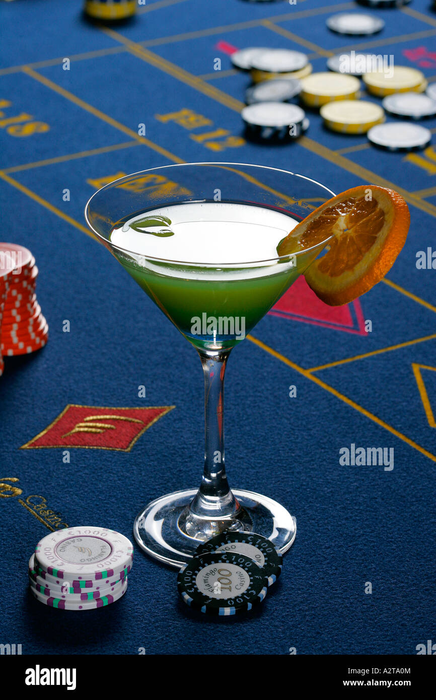 Arcade cocktail table hi-res stock photography and images - Alamy