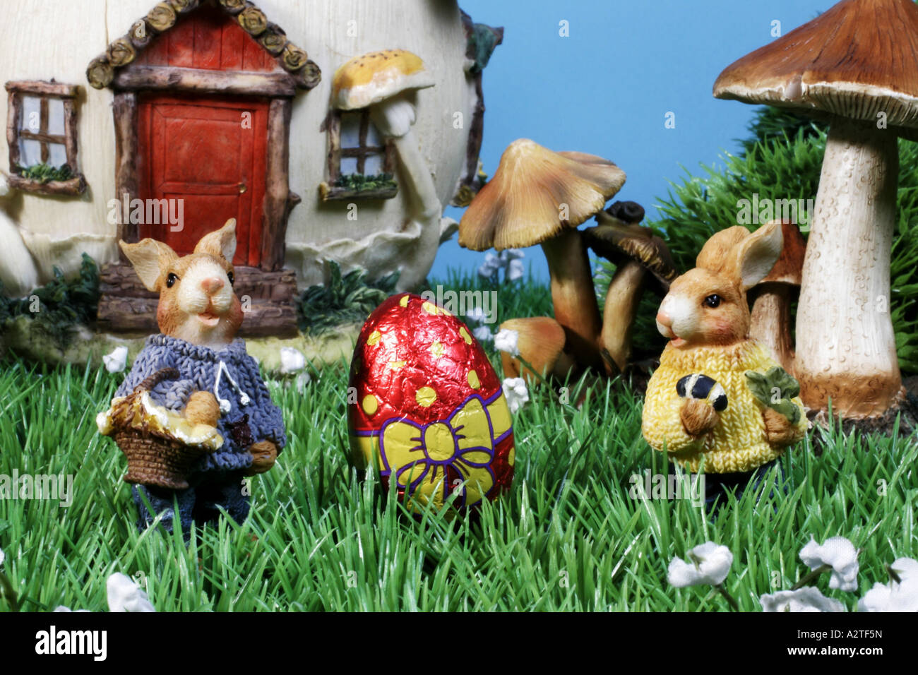 Easter Bunny Home Stock Photo - Alamy