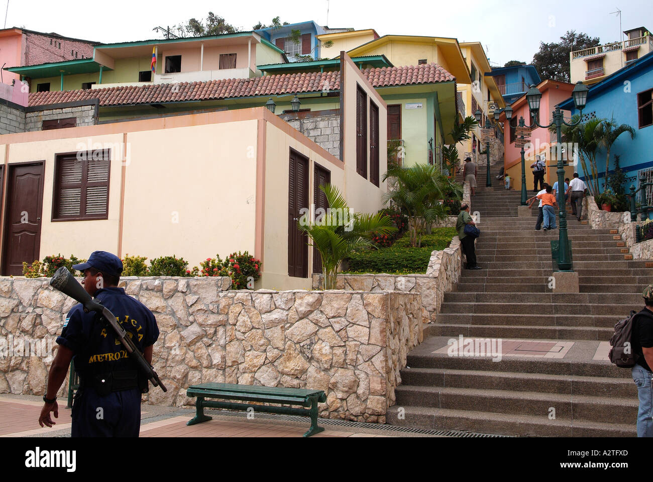 Man guarding hi-res stock photography and images - Alamy