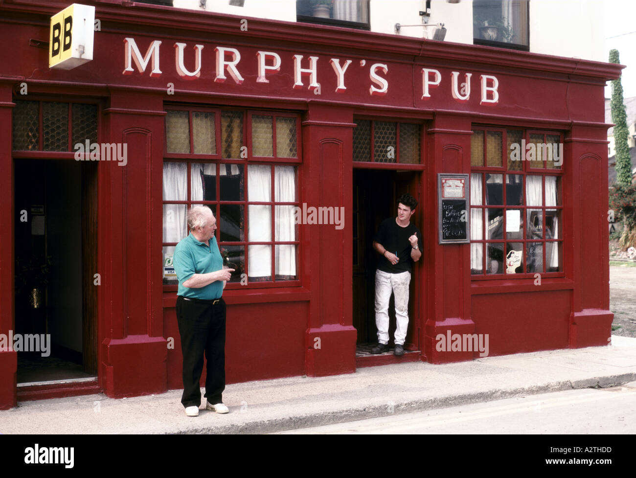 Murphys Pub Dingle High Resolution Stock Photography and Images - Alamy