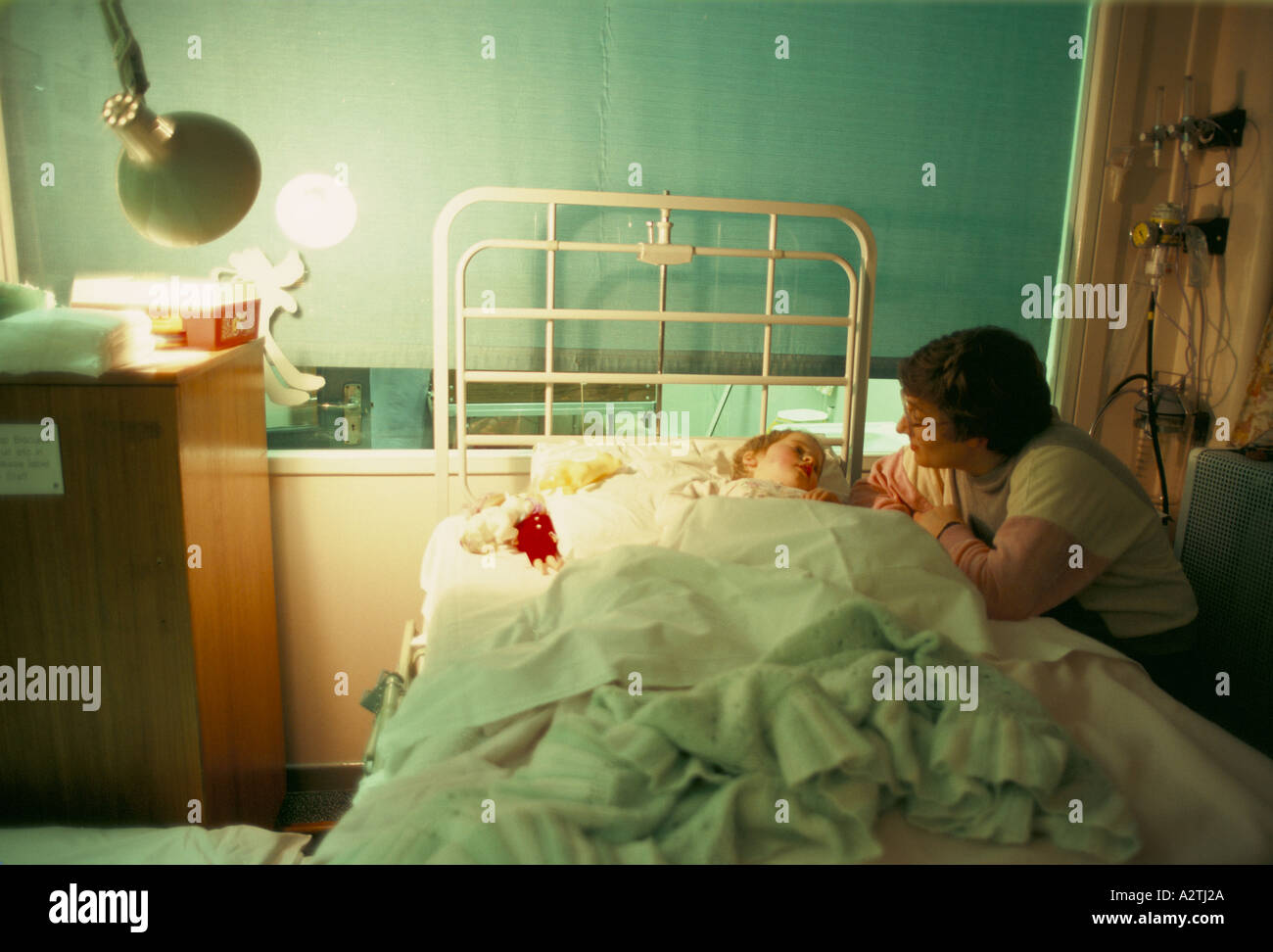 hospital bedside visit Stock Photo - Alamy