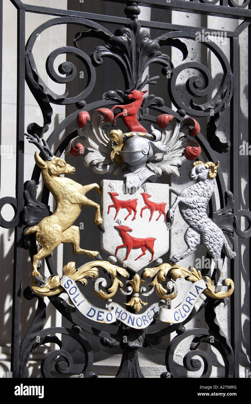 Britannia crest hi-res stock photography and images - Alamy
