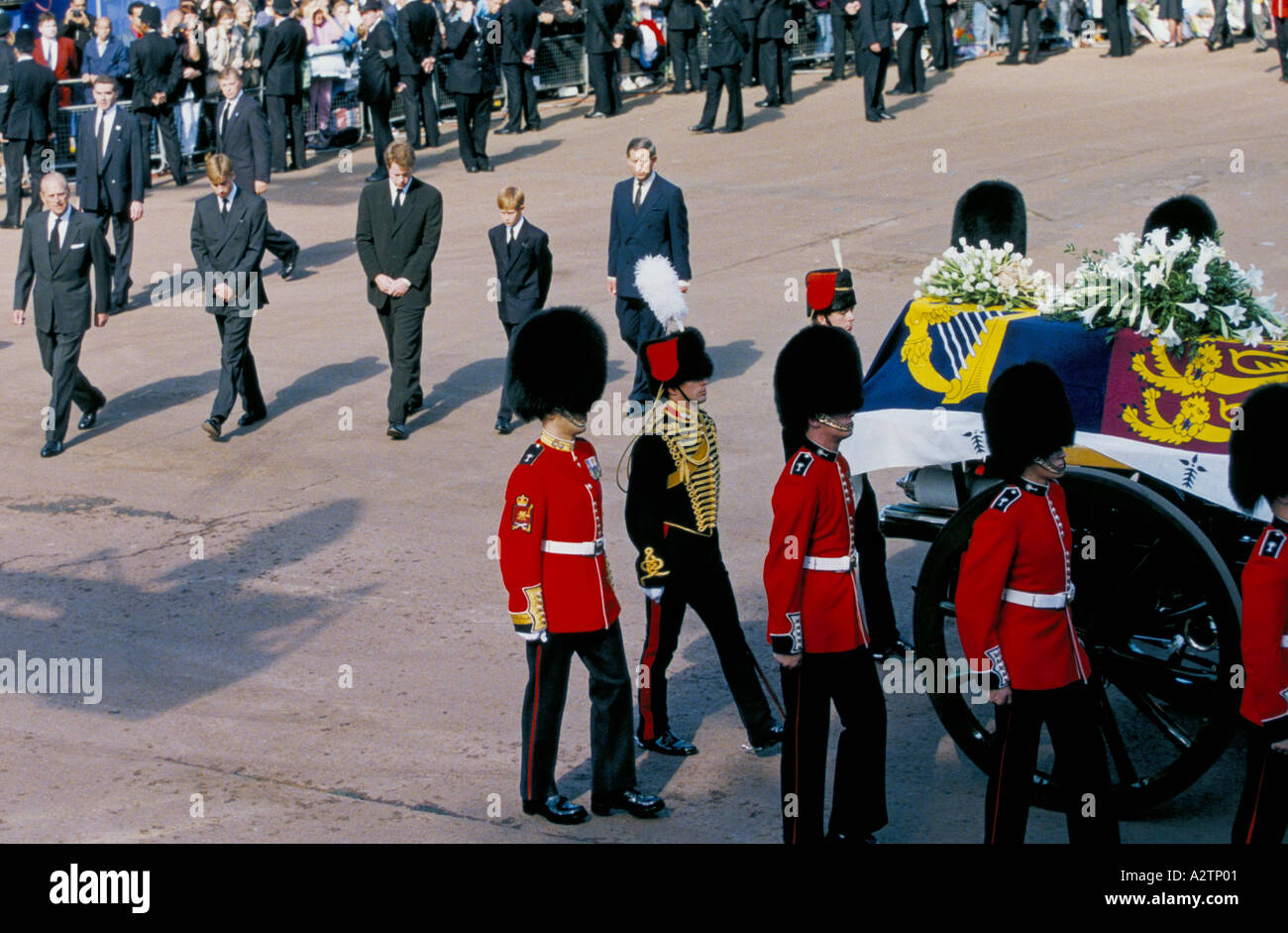 funeral of princess diana central london sept 1997 Stock Photo - Alamy