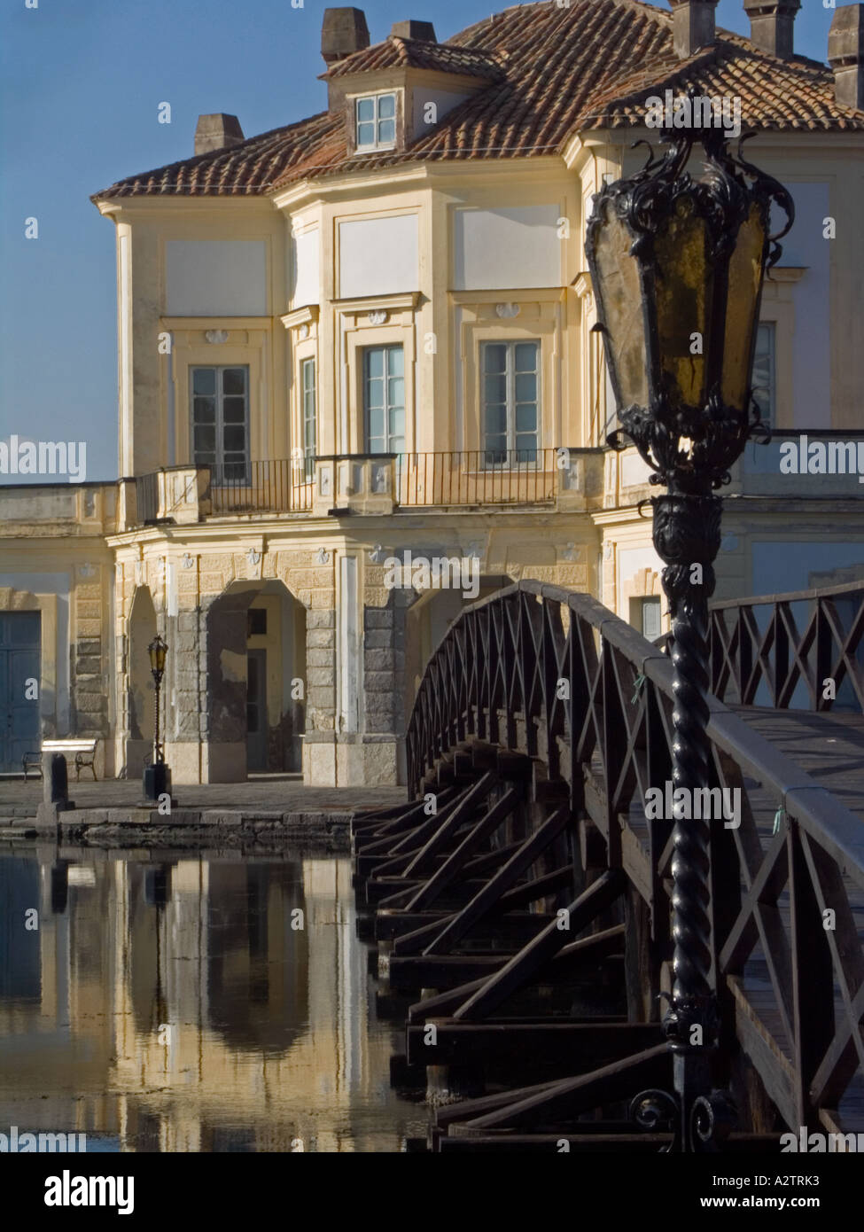 Fusaro - House for hunting - on the lake Fusaro - Architecture by Luigi ...