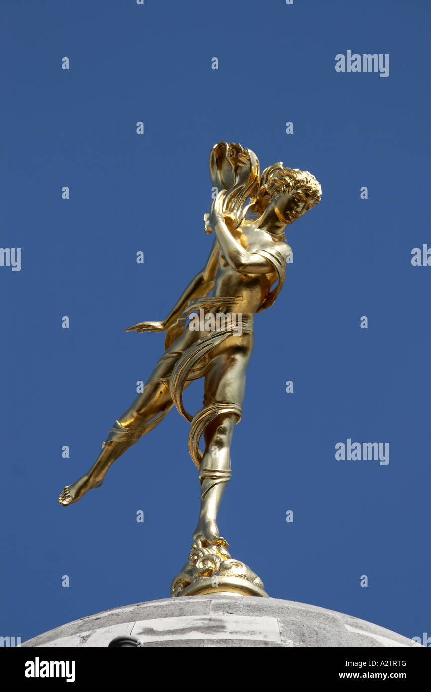 Winged messenger hi-res stock photography and images - Alamy