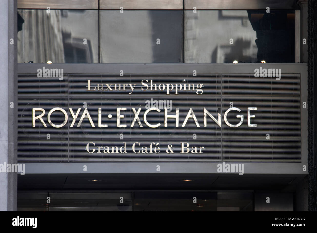 Royal exchange signs hi-res stock photography and images - Alamy
