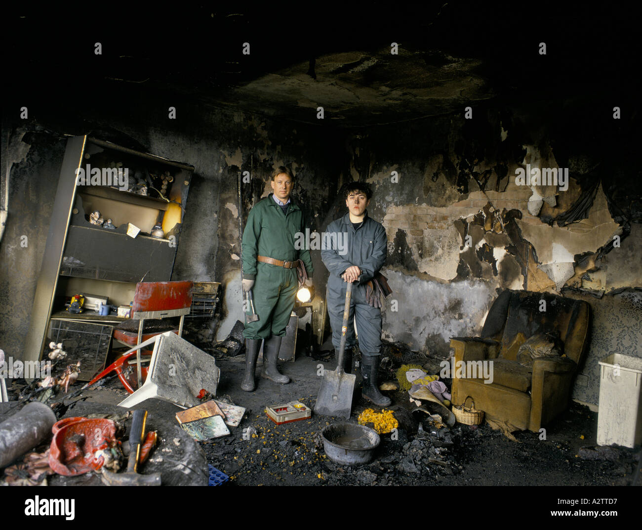 police forensic scientists investigating a home fire london Stock Photo ...