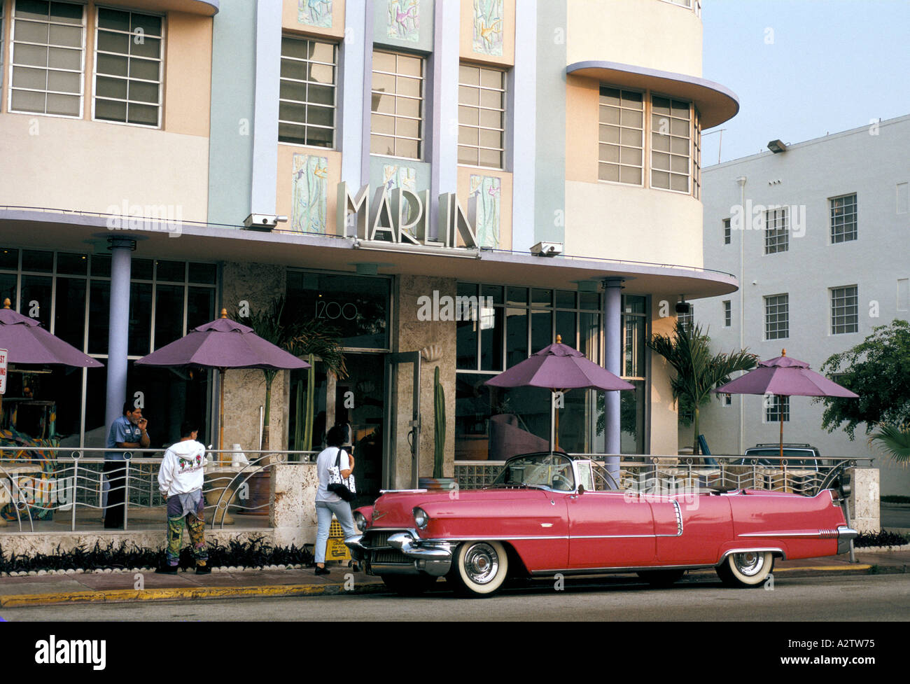 Miami beach scene collins hi-res stock photography and images - Alamy