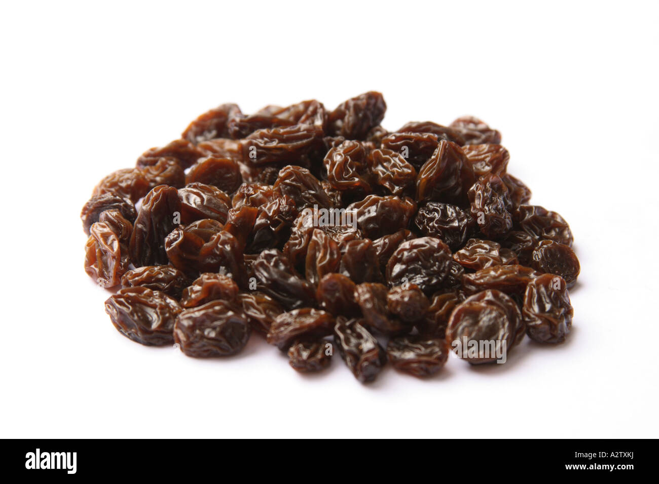 raisins isolated on white background Stock Photo - Alamy