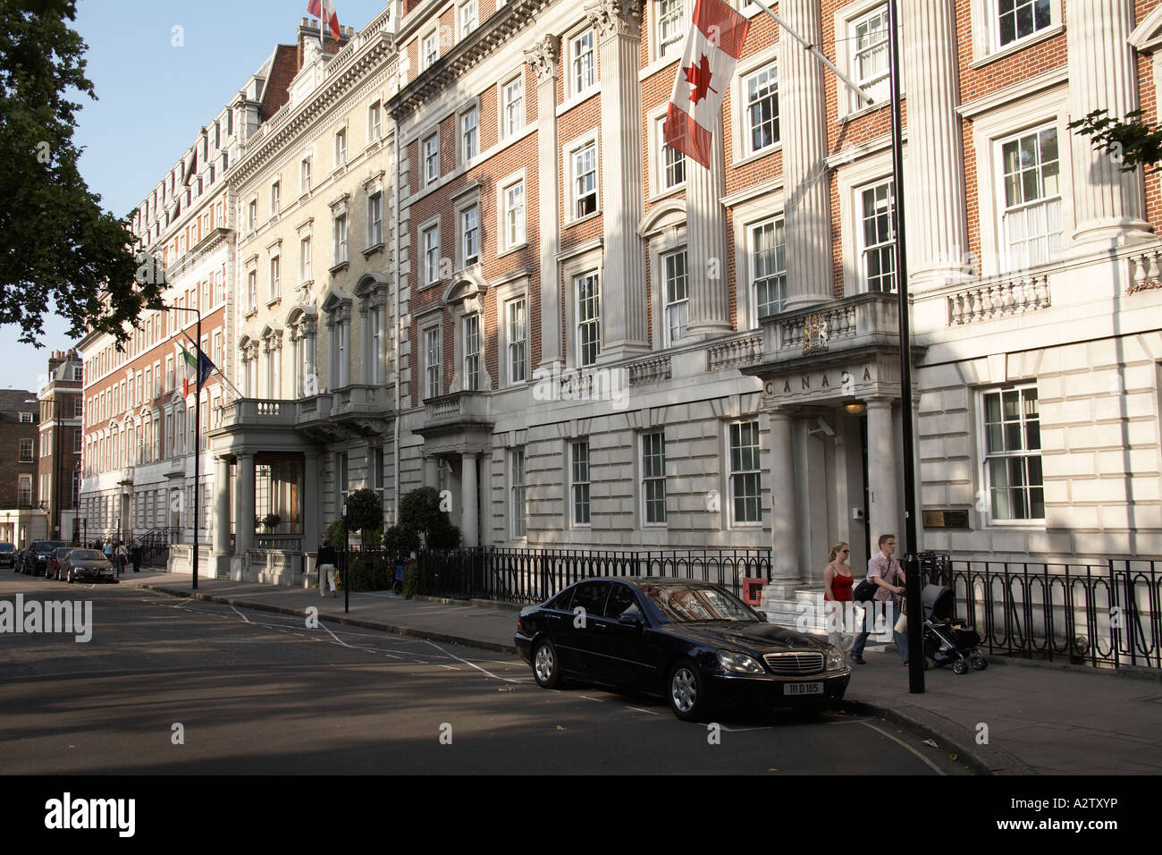 Italian embassy in mayfair hi-res stock photography and images - Alamy