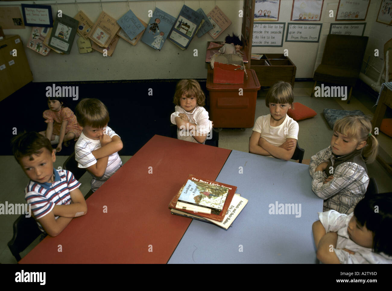 children in classroom at primary school Stock Photo - Alamy