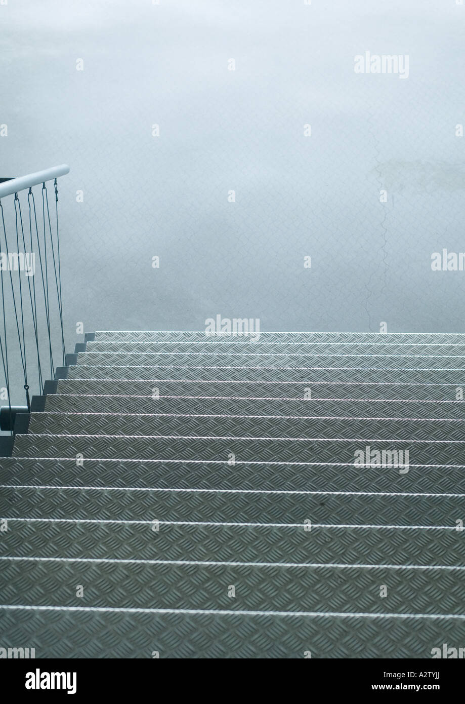 Sheet metal rails hi-res stock photography and images - Alamy