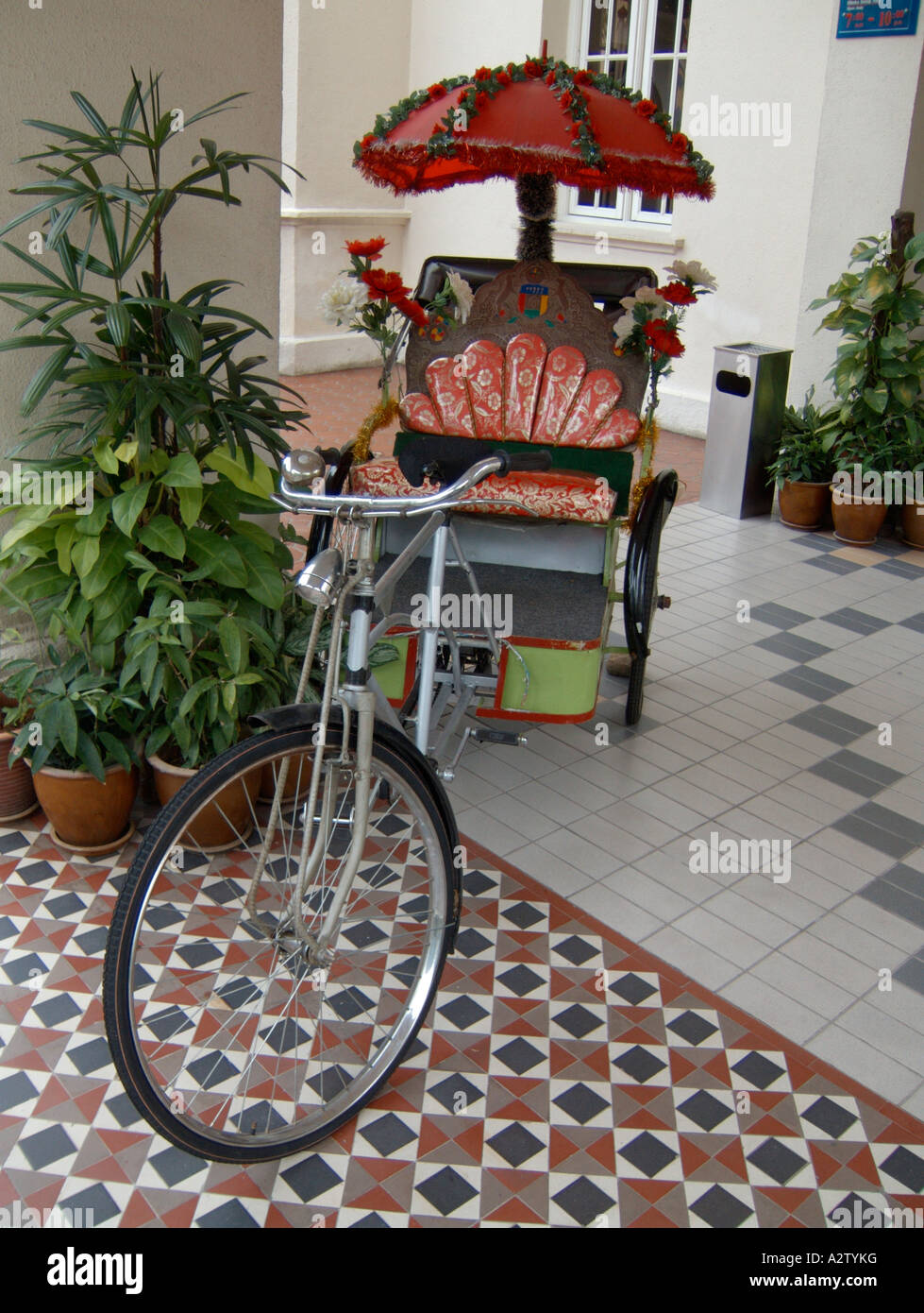 trishaw, a form of traditional transport in Malaysia Stock Photo - Alamy