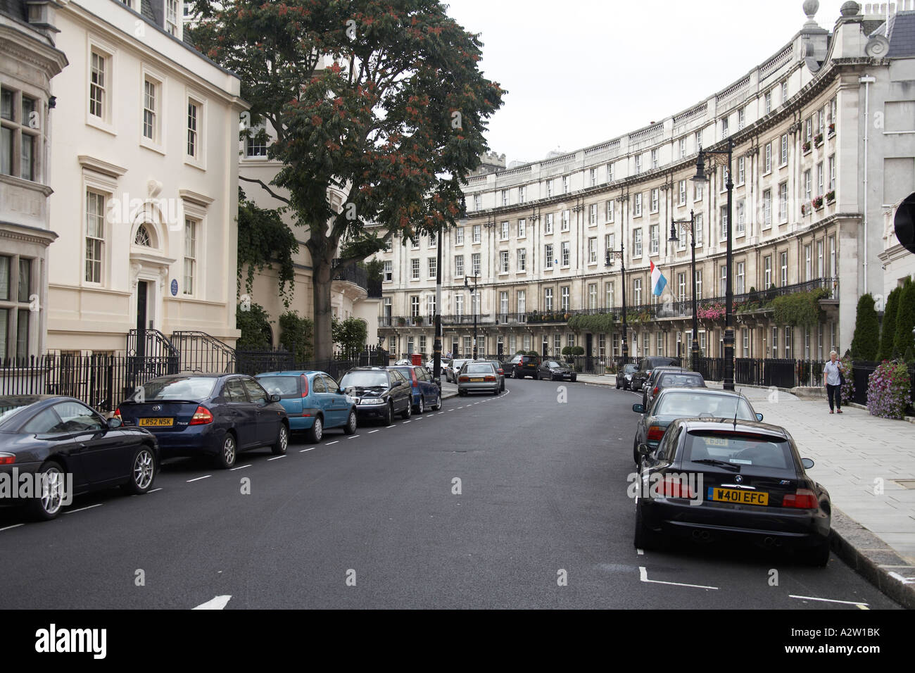 Victorian terraced houses and buildings in Wilton Crescent Belgravia ...