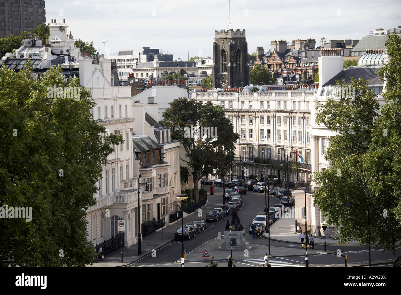 High Level view into Wilton Crescent in Belgravia London SW1 England ...