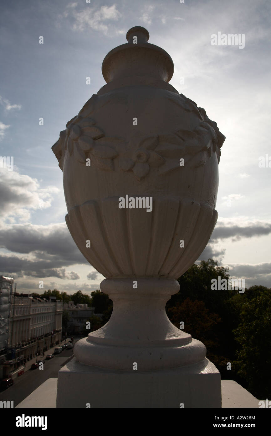 Wilton crescent belgravia hi-res stock photography and images - Alamy