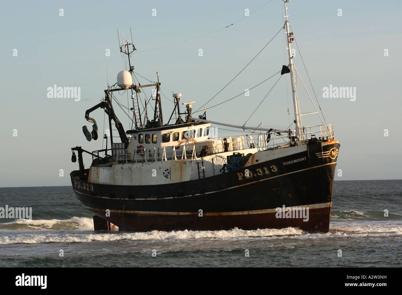 FISHING TRAWLER 'ROSEMOUNT' WHICH RAN AGROUND ON THE BEACH AT RATTRAY ...