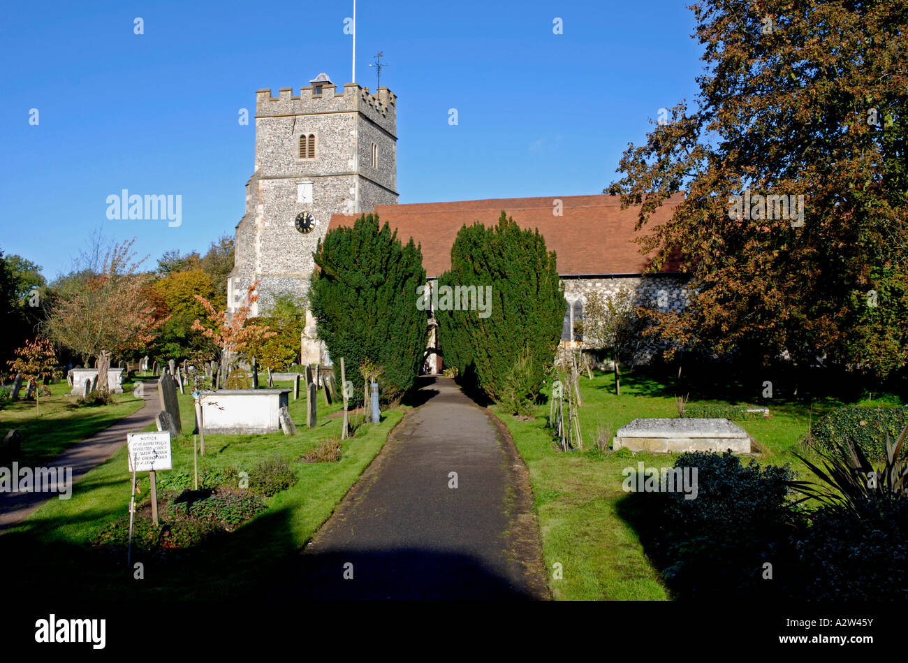 Cookham holy trinity church hi-res stock photography and images - Alamy