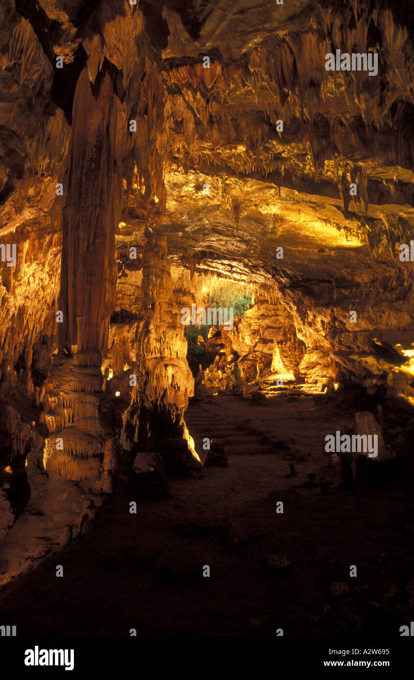 Castelcivita cave hi-res stock photography and images - Alamy