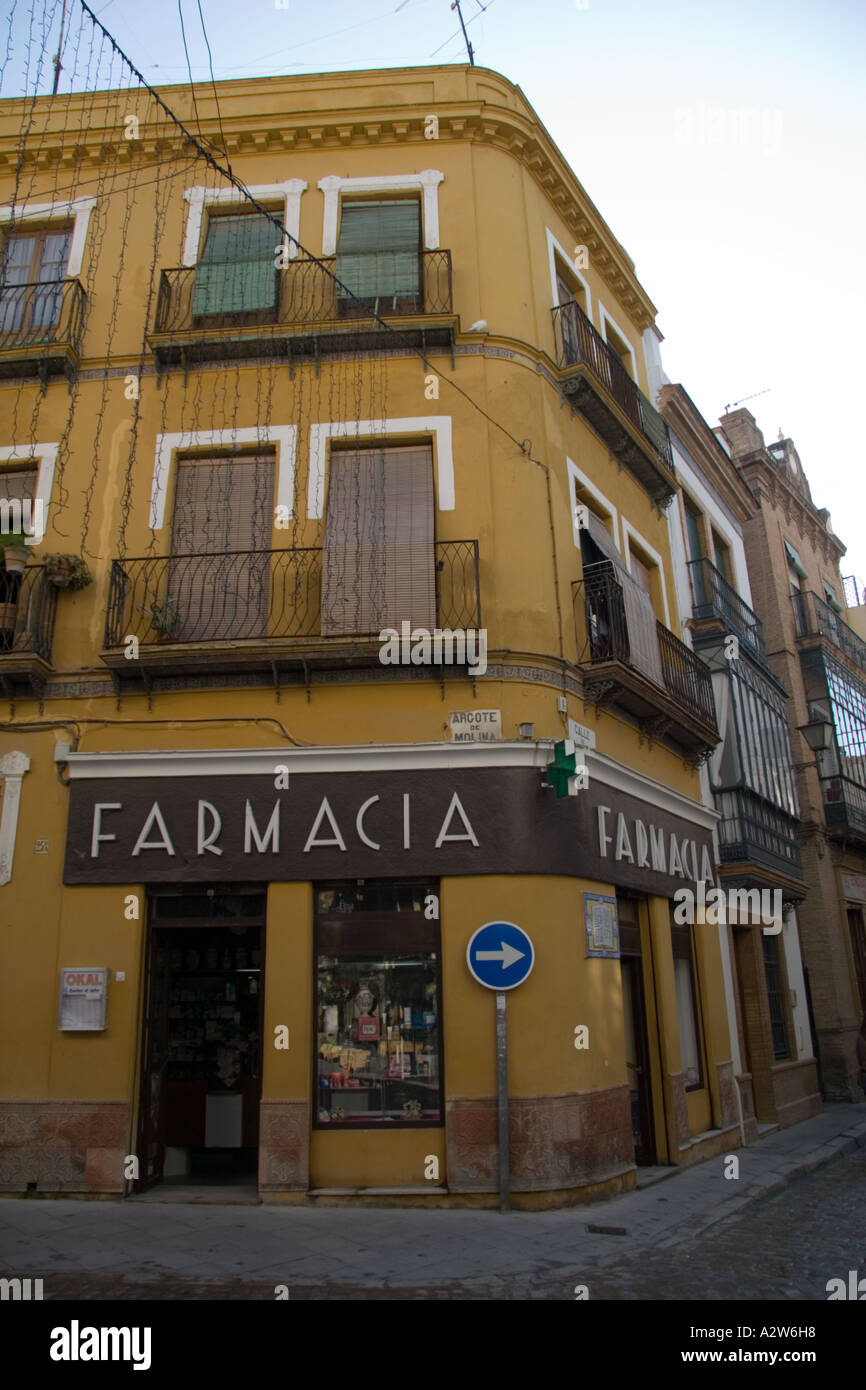 Spanish Farmacia shops in seville Stock Photo - Alamy