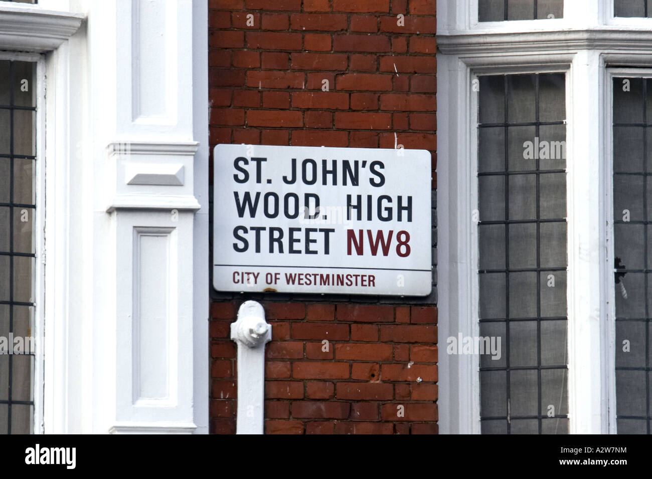 St John s Wood High St street sign London NW8 England Stock Photo - Alamy