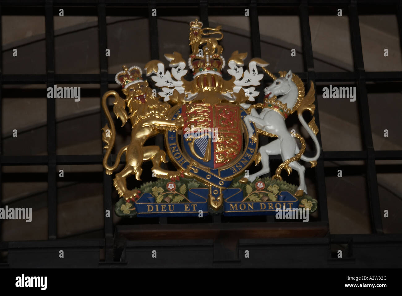 Royal Crest above portcullis entrance to Crown Jewels in Tower of ...
