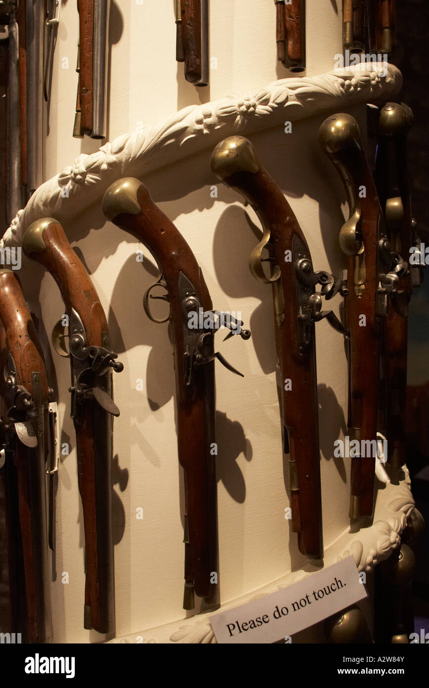 Flintlock hi-res stock photography and images - Alamy