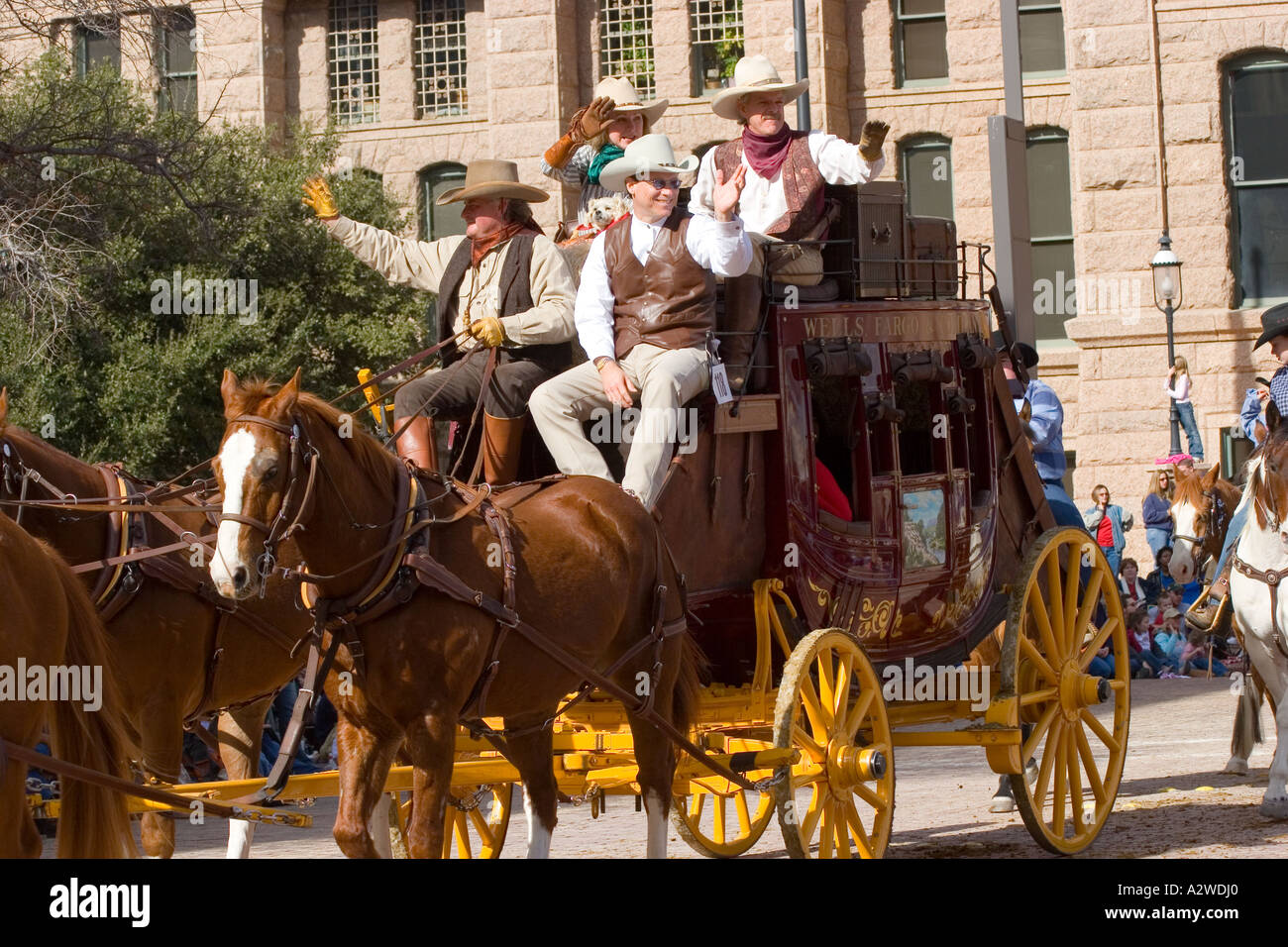 Team of horses hi-res stock photography and images - Alamy
