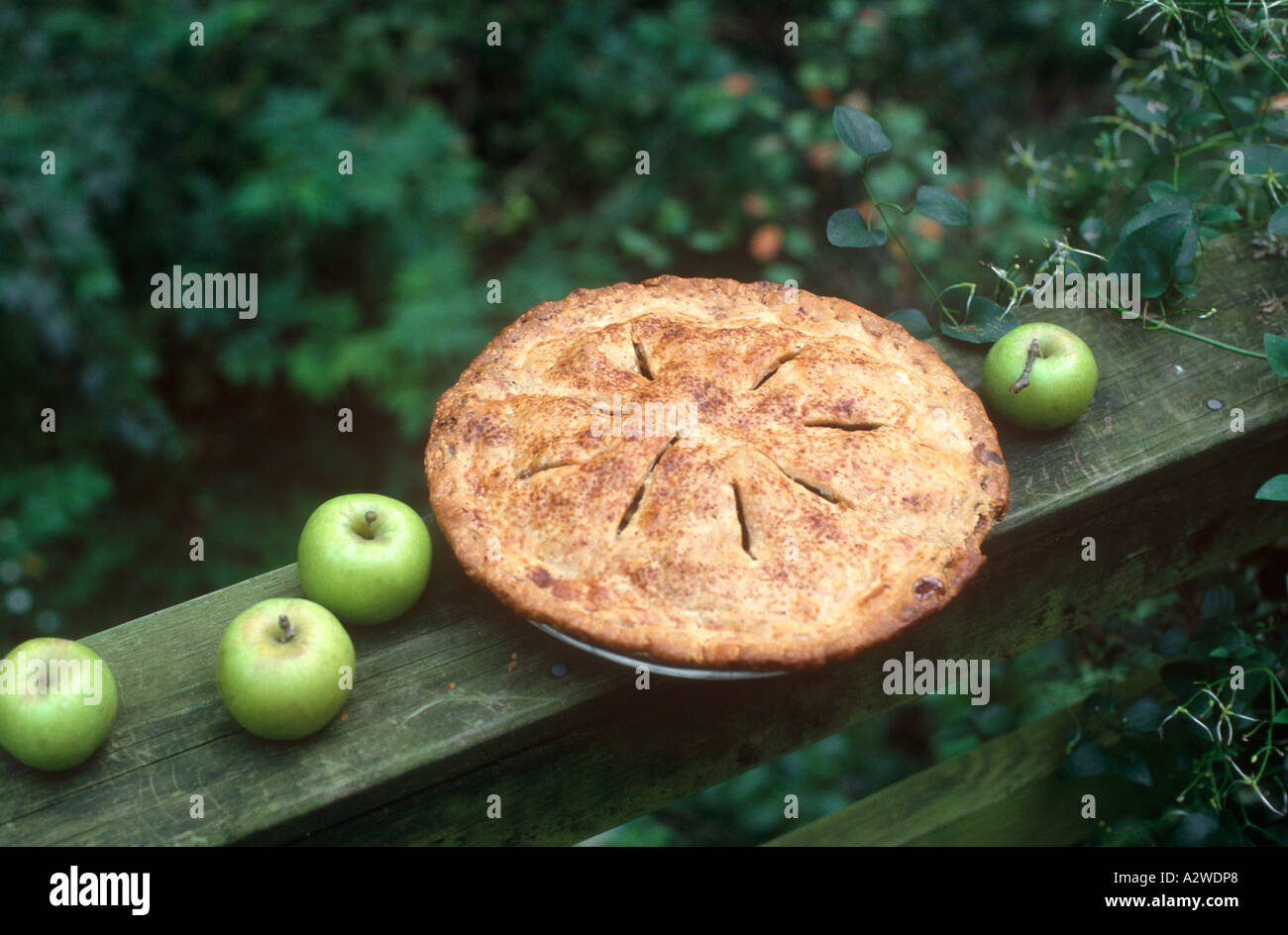 America food apple pie hi-res stock photography and images - Alamy