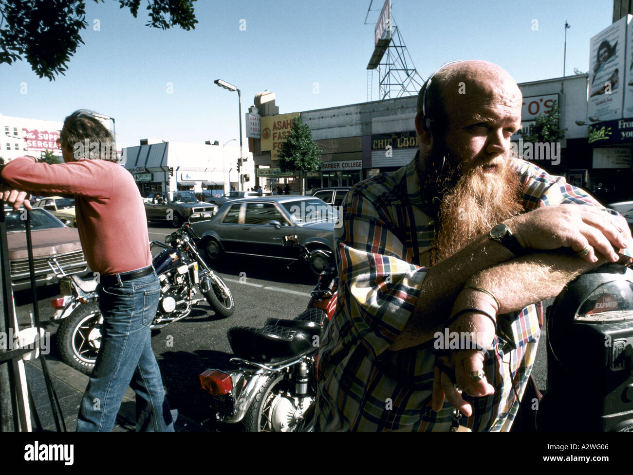 street scene of bikers motorbikes in los angeles Stock Photo - Alamy