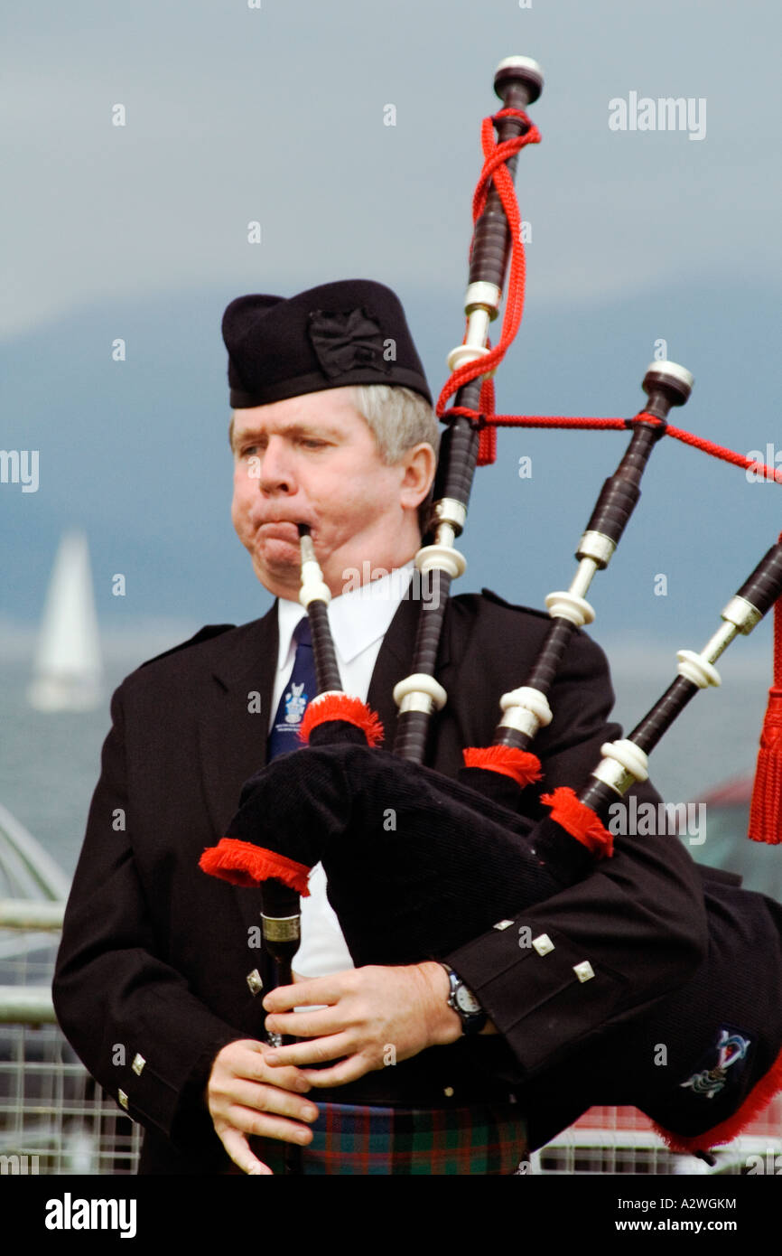 Bagpipes have hi-res stock photography and images - Alamy