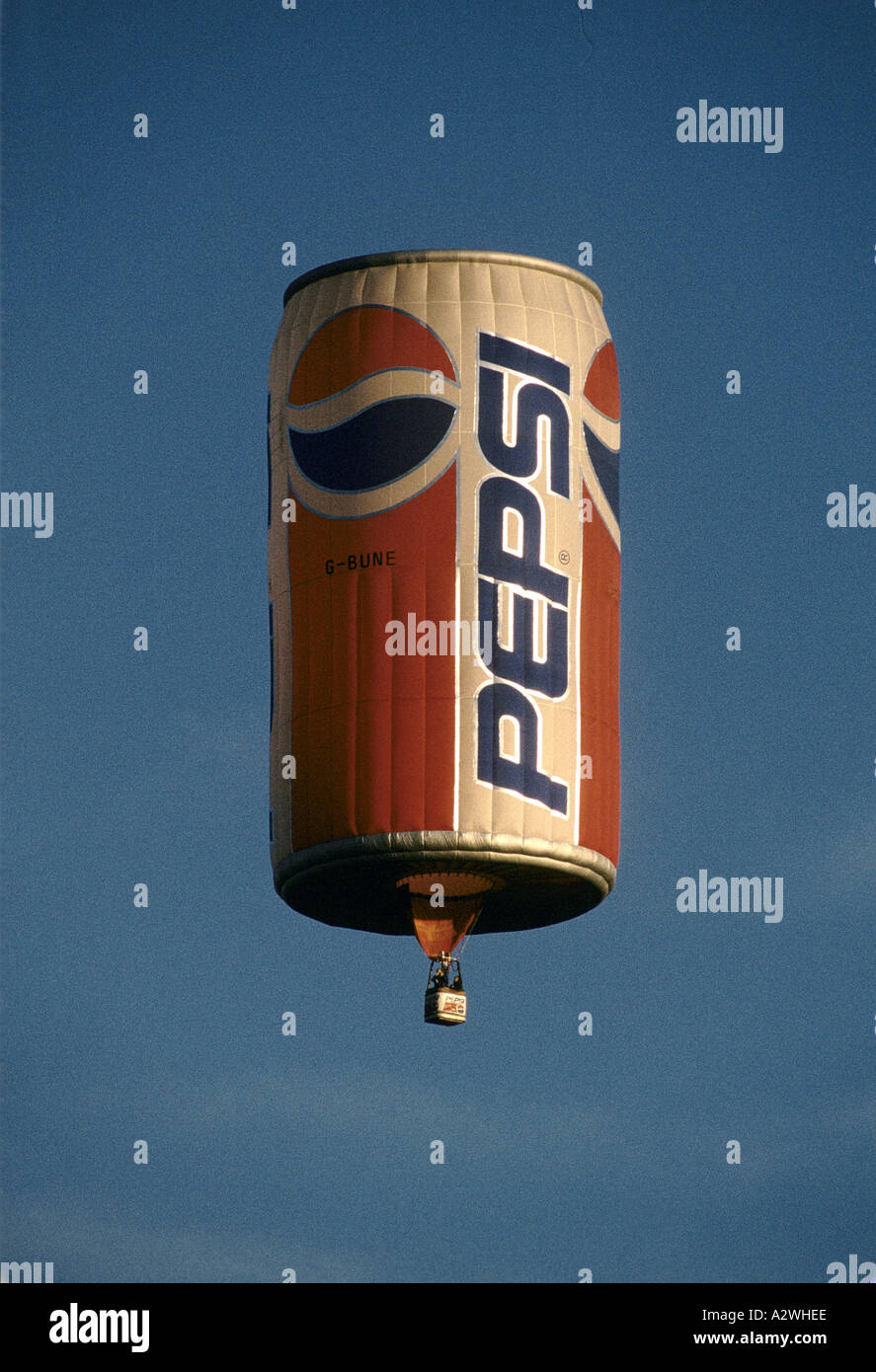 Pepsi cola hot air balloon hi-res stock photography and images - Alamy