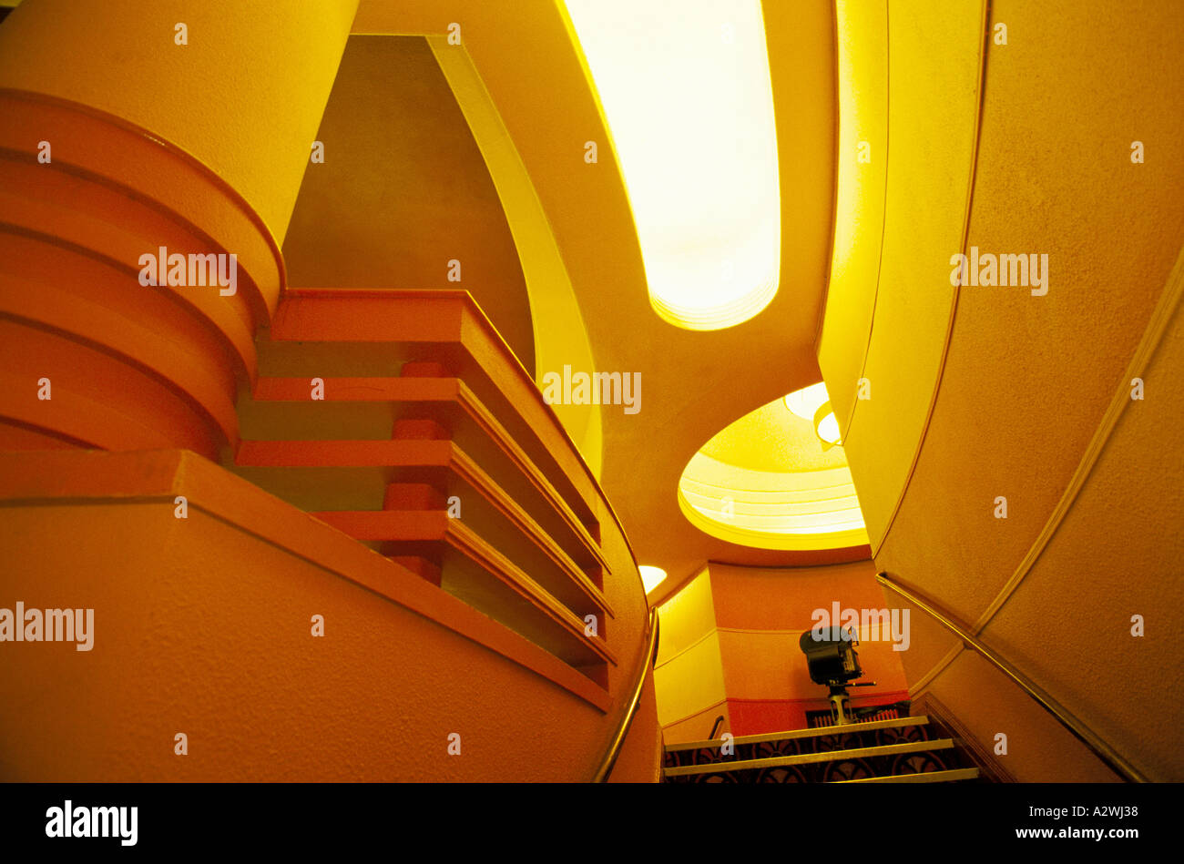 Odeon cinema interior hi-res stock photography and images - Alamy