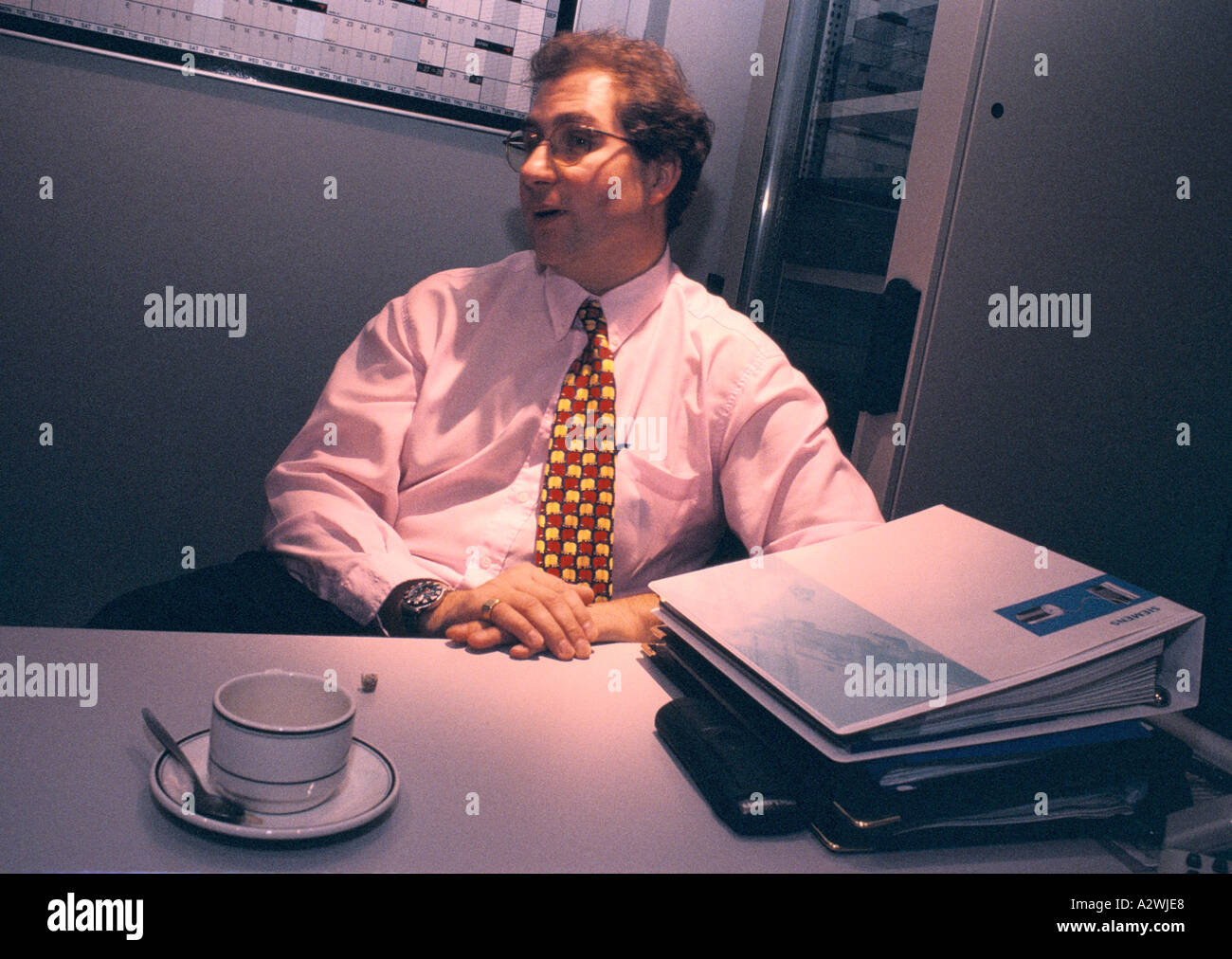 Loud tie hi-res stock photography and images - Alamy