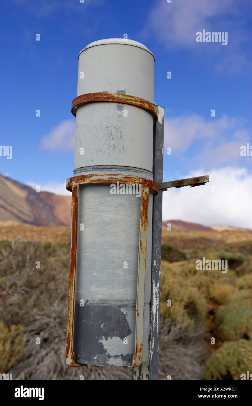 Rain gauge udometer pluviometer ombrometer hi-res stock photography and ...